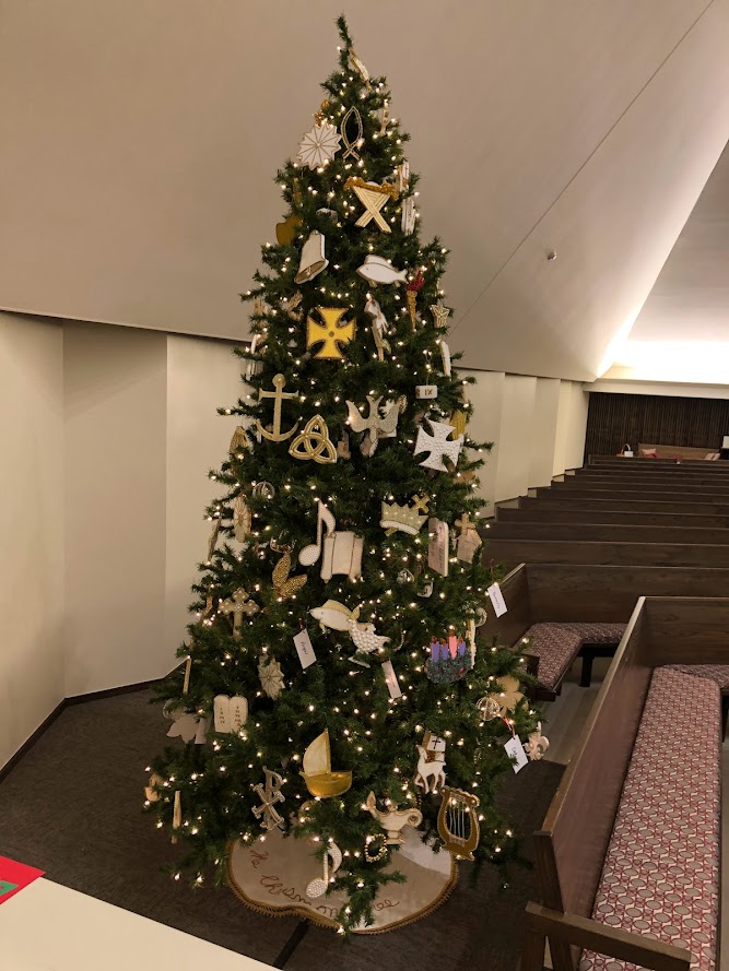 The Chrismon Tree - First United Presbyterian Church