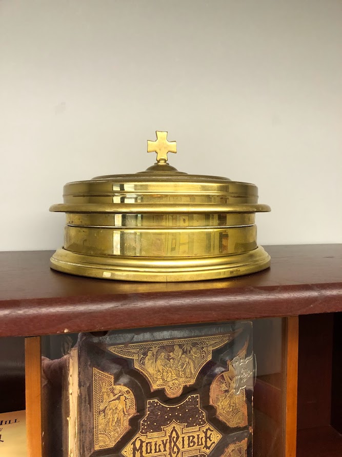 Communion - First United Presbyterian Church